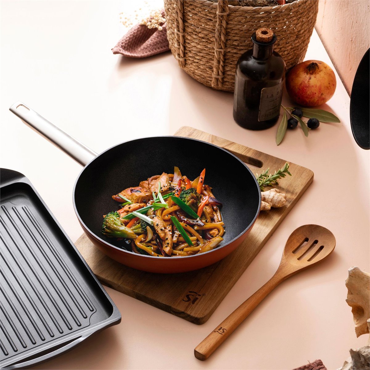 San Ignacio AGROS Wok Ø28x7,8cm em alumínio forjado - Conforama